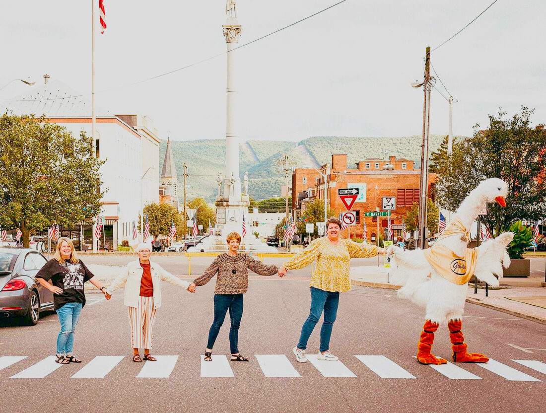 Lucky goose | News, Sports, Jobs - The Sentinel